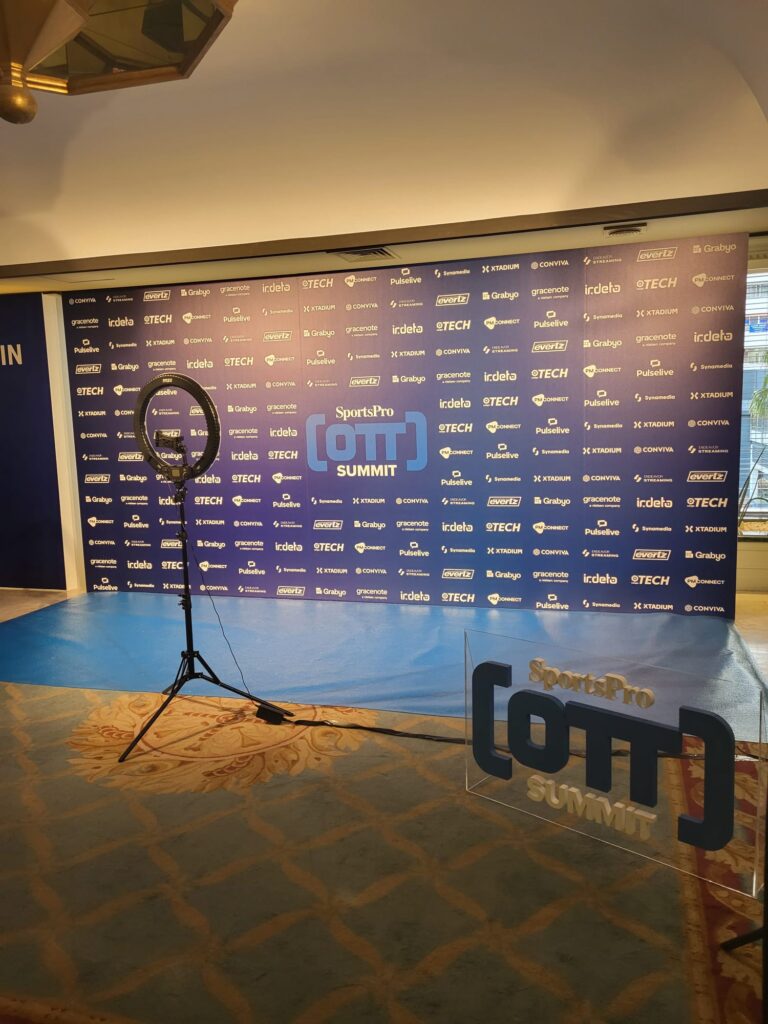 Potencia tu evento con elementos de branding personalizados y memorables